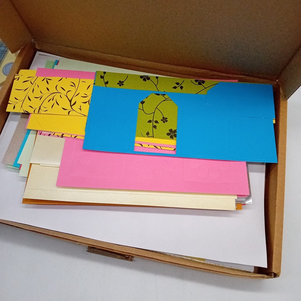 PAPER CRAFTS Bundle 4.7Kg Paper Pads Card Making Scrapbooking Patterned ...