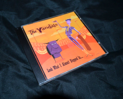 CD Album The Vandals #8 Look What I Almost Stepped In... 2000 | eBay