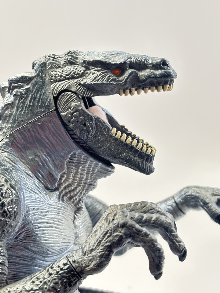 Vintage 1998 Trendmasters Godzilla Razor Bite Strike Powerlunge 10 ...