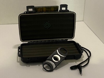 Lotus Black Plastic Hard Case Traveling Humidor - Cigar Caddy - w ...