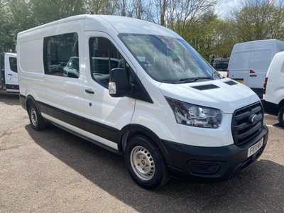 2022 71 Reg Ford Transit 9 Seater Crew Van 2.0TDCi HYBRID Euro6 Air Con ...