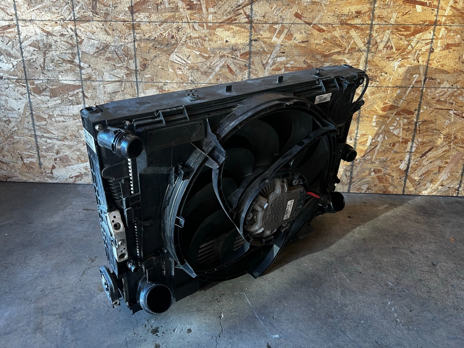 BMW F30 F32 F36 N55 N26 FRONT RADIATOR COOLER CONDENSER FAN ASSEMBLY ...