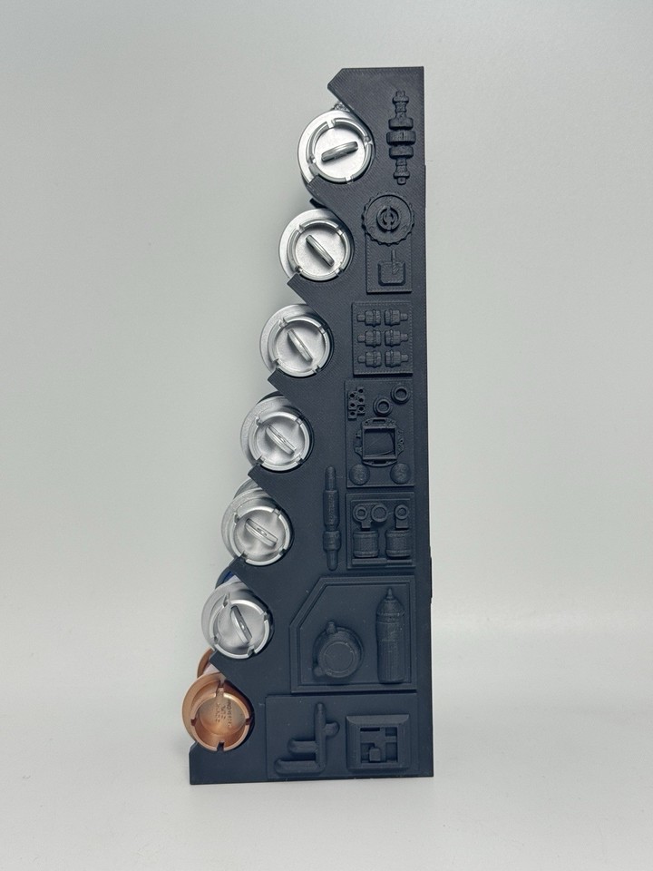 Black Kyber Crystal Display Stand For Galaxys Edge Savis Workshop ...