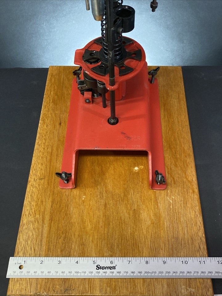 MEC Mec 12ga Grabber Progressive Shotshell Reloading Press Custom wood ...