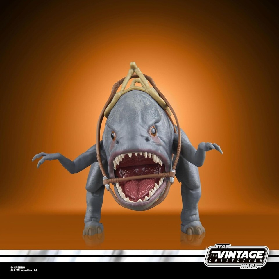 Blurgg Creature Figure Mandalorian Disney+ VINTAGE Collection Star Wars ...