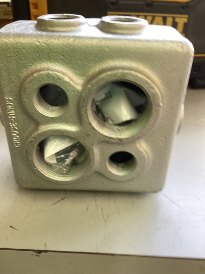 Eaton crouse-hinds #EGJ421 explosion proof concrete mounted junction ...
