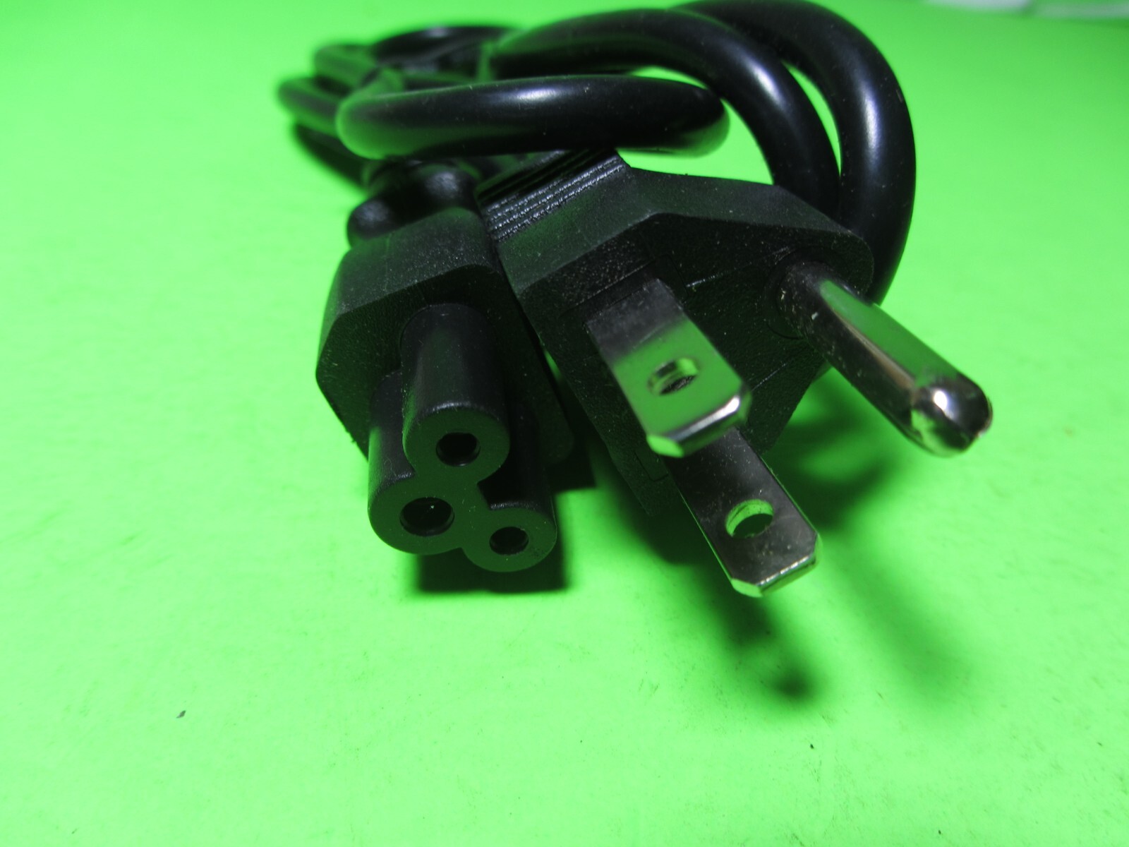 BRAND NEW, DELL P/N 0K260C, OK260C - MICKY MOUSE POWER CABLE | eBay