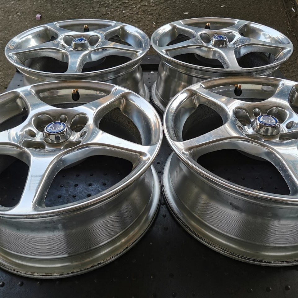 D11-3 4 Price 15X6J 15X6.5J 4X100 Et 45 Hub 54 Toyota Genuine Mr-S Etc ...