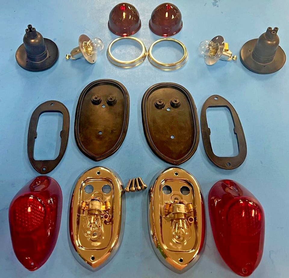 New Pair Rear Tail Lamp Lens And Flasher Assemblies MGA 1500 and 1600 ...