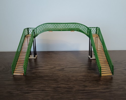 Hornby OO Gauge R076 Footbridge | eBay UK