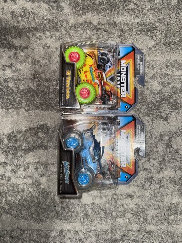 MONSTER JAM SERIES 38 MEGALODON GHOST CREW CHASE & TORO LOCO | eBay