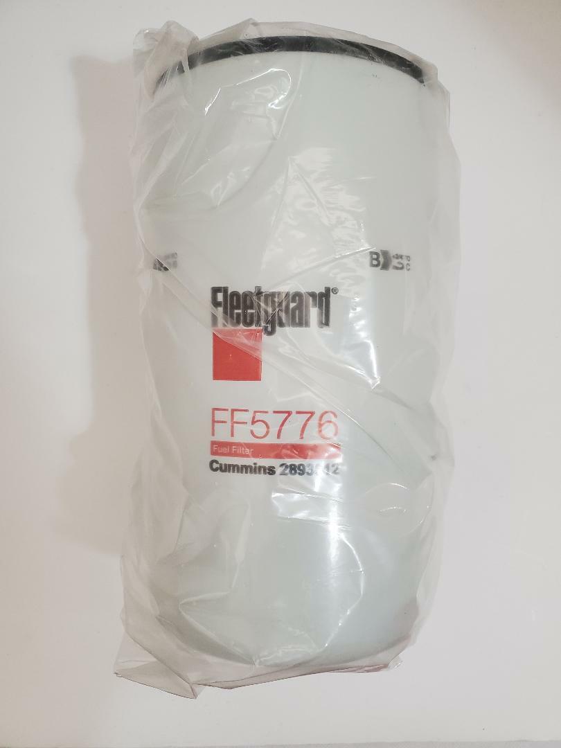 FLEETGUARD FF5646 - Fuel filter cross reference