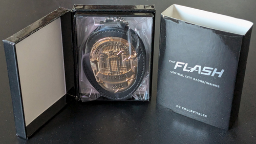 THE FLASH CENTRAL CITY POLICE DETECTIVE BADGE Barry NEW DC Comics ...