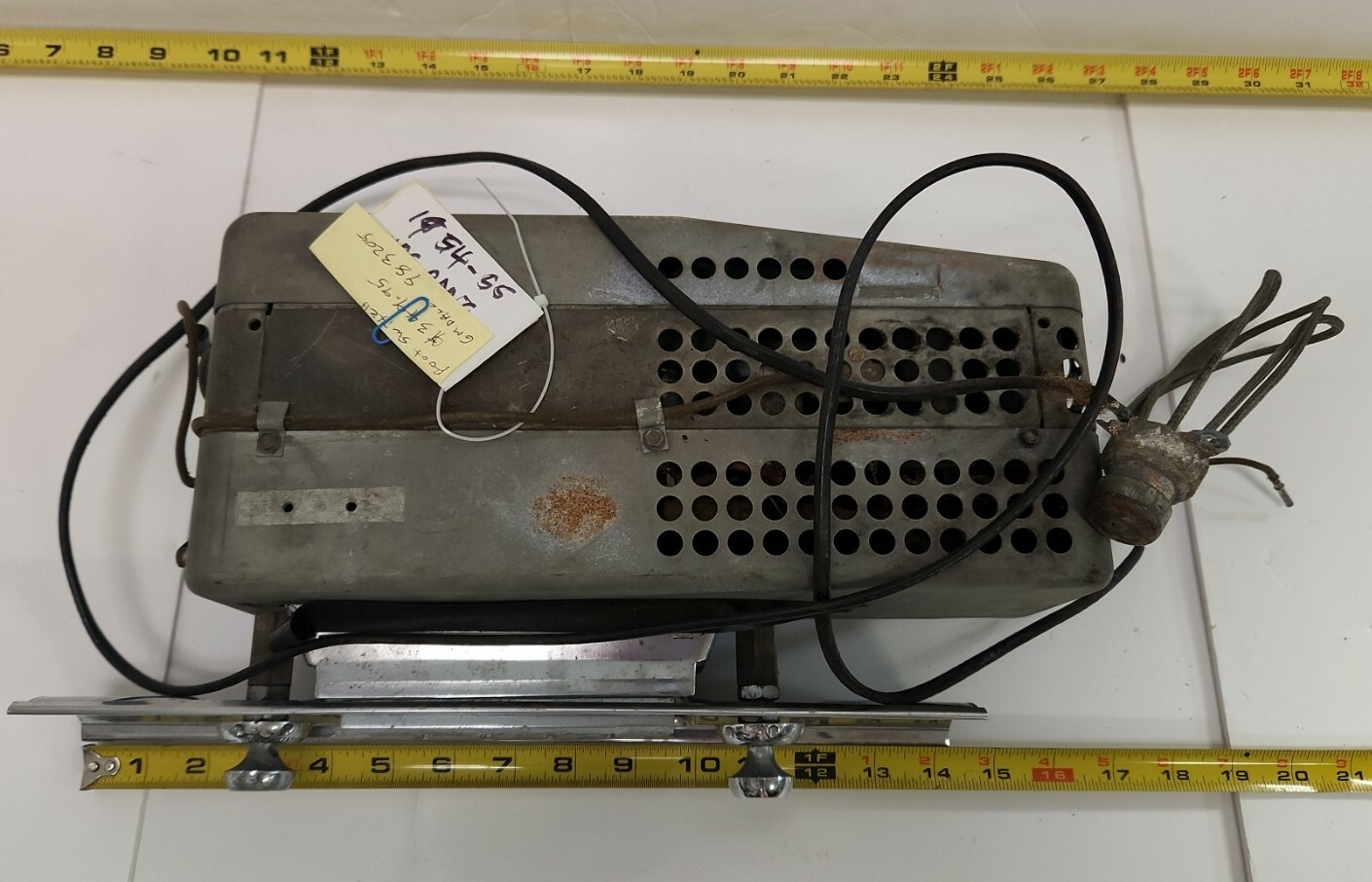 Used OEM GM Delco Wonder Bar Radio 983205 1954-1955 Oldsmobile Super 88 ...