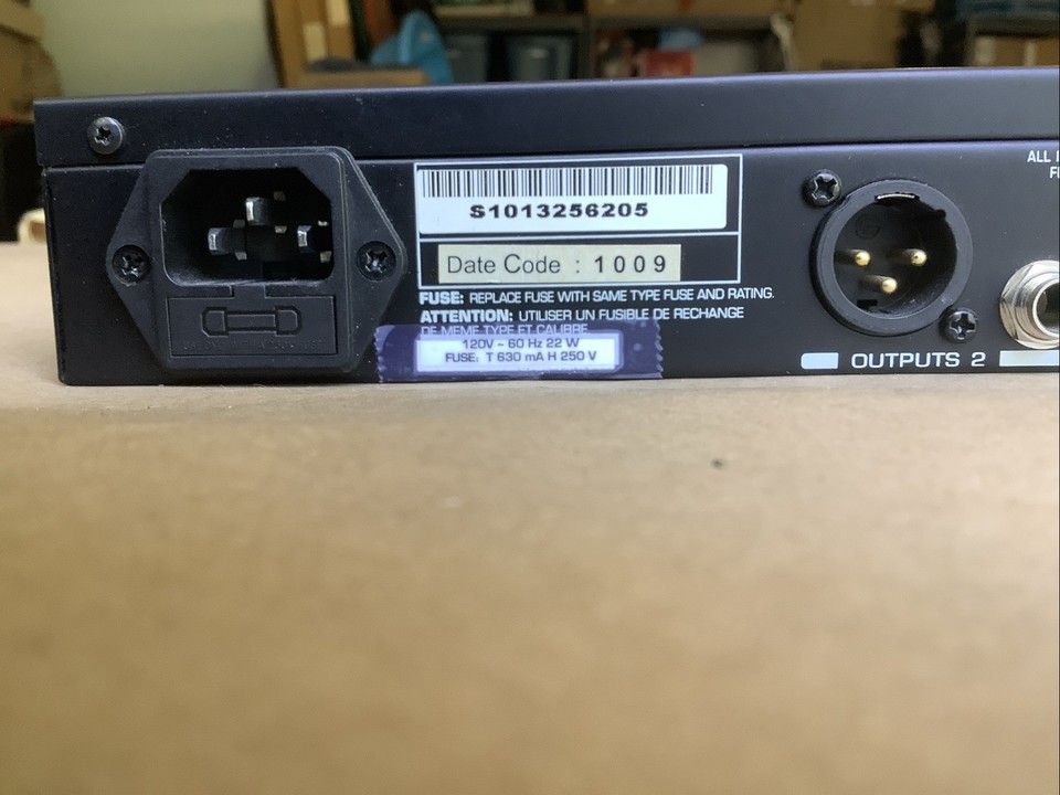 Behringer ULTRAGRAPH PRO FBQ1502 15-Band Stereo Graphic Equalizer ...