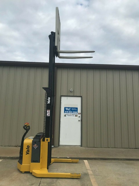 Yale Msw040 2000lbs Walk Behind Forklift Walkie Straddle Stacker 130 ...