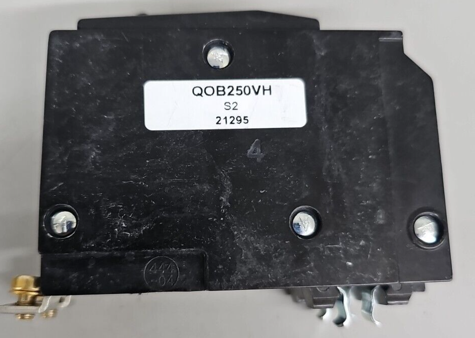 NEW TAKE OUT Square D QOB250 Circuit Breaker 50 Amp 2P Bolt On. Type ...
