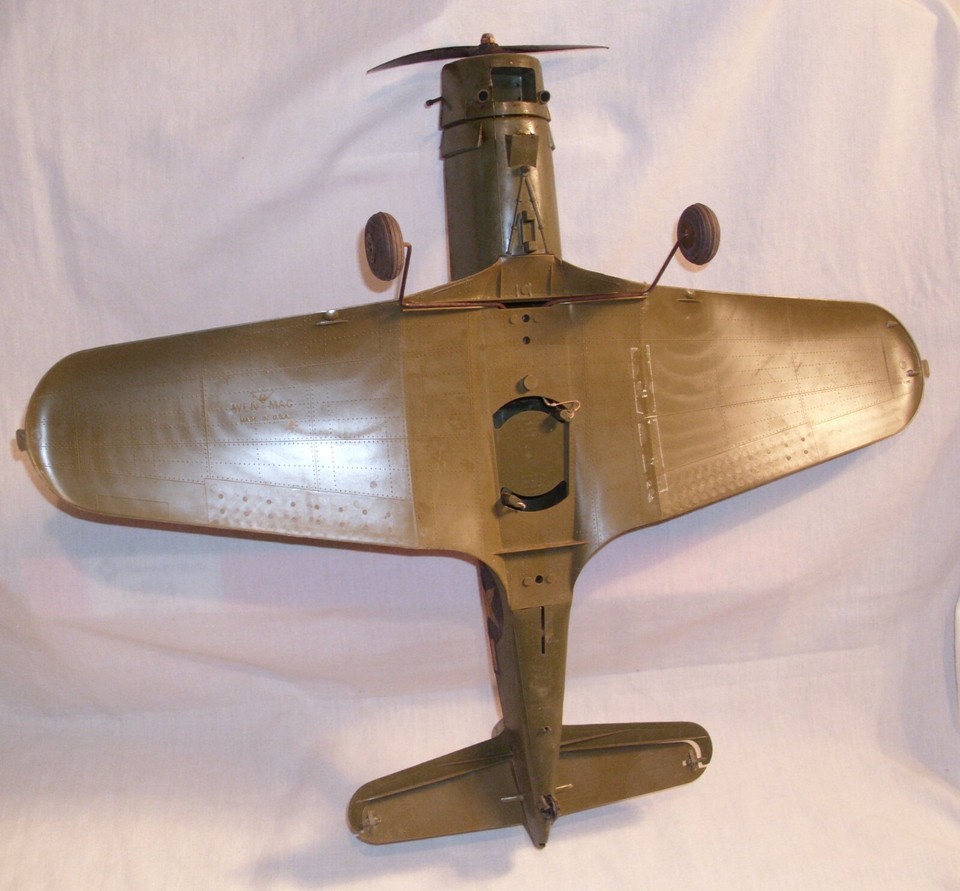 WEN-MAC DOUGLAS DAUNTLESS WWII BOMBER GAS AIRPLANE TETHER CONTROL LINE ...