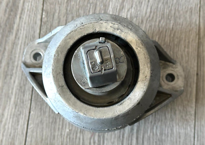 2018 MERCEDES S560 ENGINE RIGHT MOTOR MOUNT, PART# 2222406000, GENUINE ...