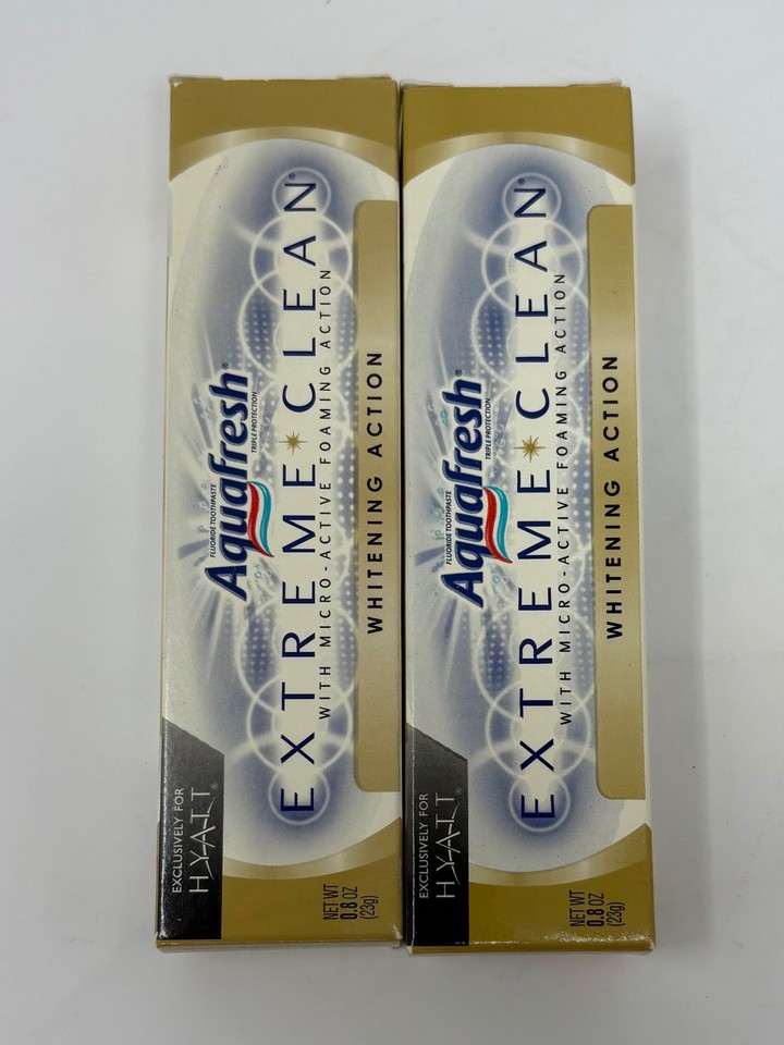 Vintage 2x Aquafresh Extreme Clean Whitening Action Toothpaste 0.8 oz ...