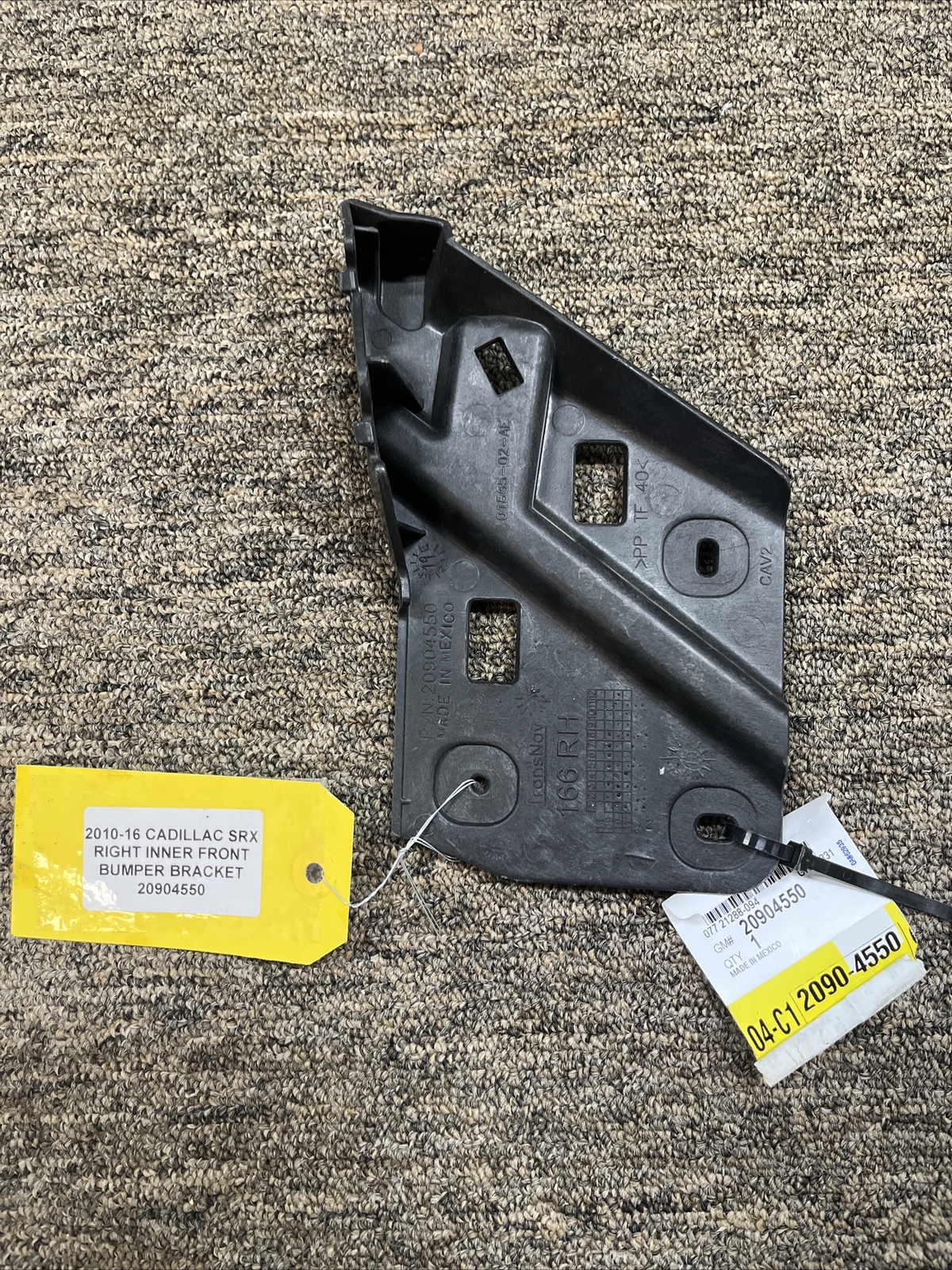 Cadillac GM OEM 10-16 SRX Rear Bumper-Inner Bracket Right 20904550 A75 ...