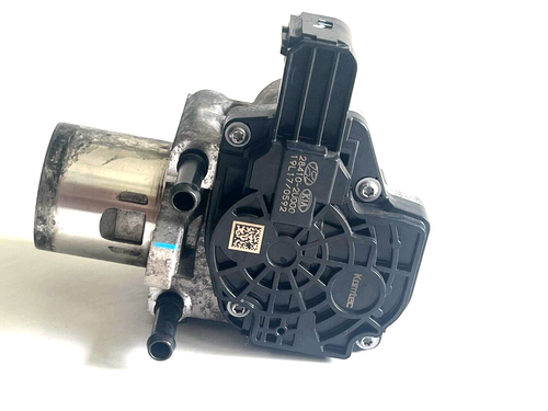 HYUNDAI i30 III 2020 1.6RDCi DIESEL 80kw EGR VALVE OEM 284102U000 | eBay