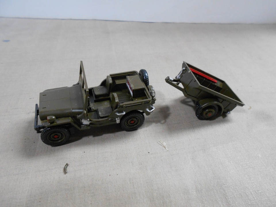 Snap Jeep and Trailer Ex Revell 1/40 w/Bonus 1/35 Monogram Jeep From ...