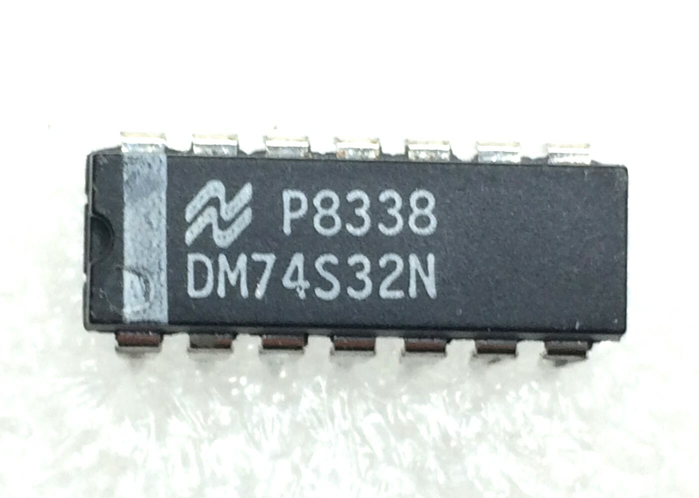 DM74S32N NSC 74S32N SN74S32N IC GATE OR 4CH 2-INP 14DIP 4 PIECES | eBay