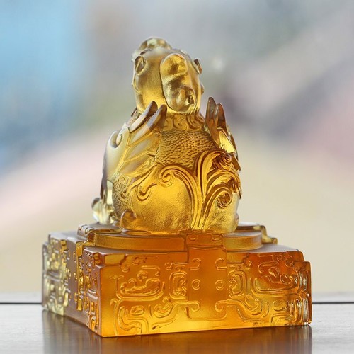 Liu Li Crystal Glass Pi Xiu Seal Statue Feng Shui Ornament Mascot Gift ...
