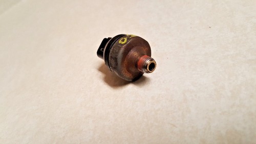 TOYOTA OIL PRESSURE SWITCH 83530-0E010 83530-14060 83530-28020 83530 ...