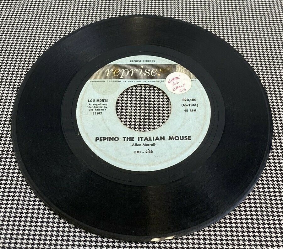 LOU MONTE - PEPINO THE ITALIAN MOUSE -1962 7" VINYL (TY-737) | eBay