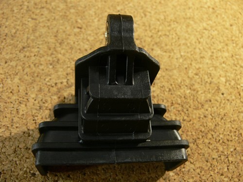 LR Range Rover Velar L560 Radiator Mount Lower Bracket LR134915 OEM for ...