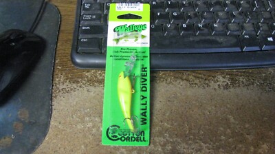 Cotton Cordell "wally diver", 2 1/2", 1/4 oz, NOS, NIP, free shipping ...