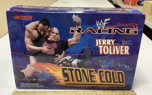 Action WWF Racing Jerry Toliver 1:24 scale Funny Car Stone Cold Steve ...