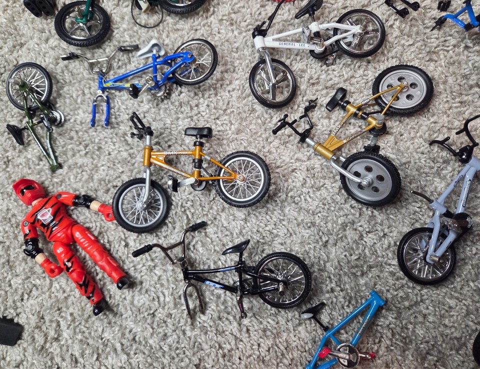 Huge Lot of Flick Trix Tech Deck Finger BMX Bikes Toy for Parts ...