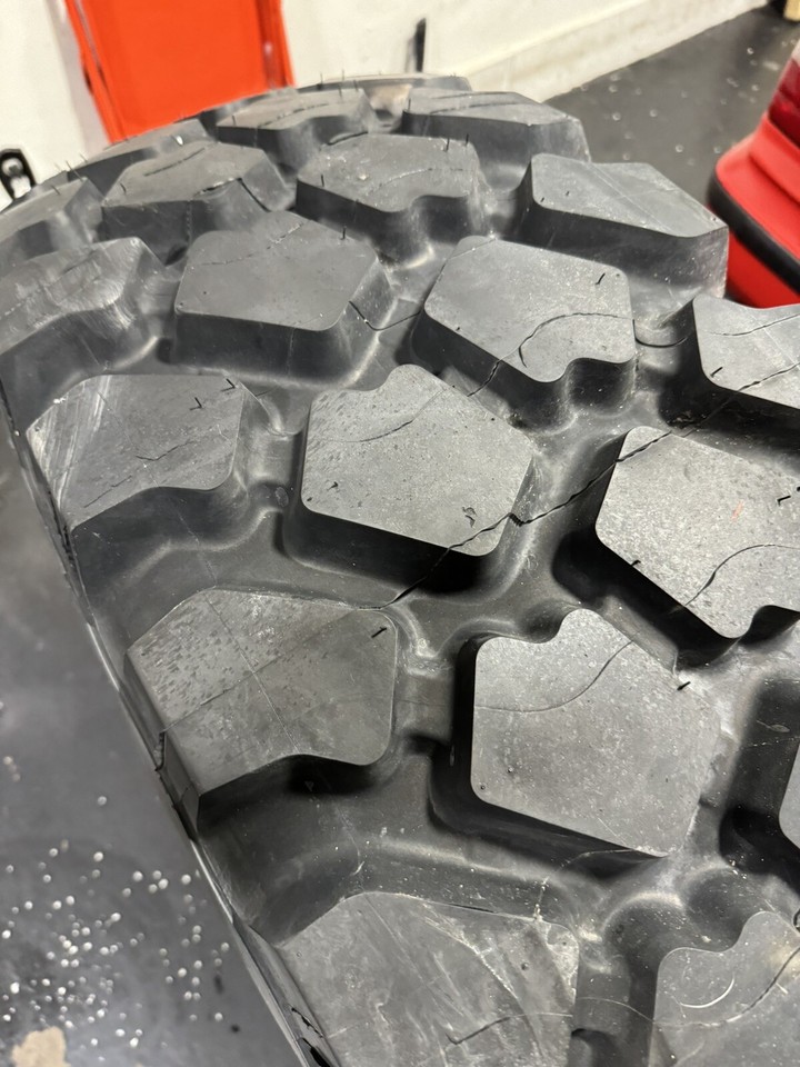 NEW MRAP TIRE AND WHEEL 395/85/R20 Heavy Duty 10 Lug Rim And Tire | eBay