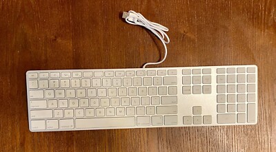 Apple A1243 Wired Keyboard with Numeric Keypad USB | eBay