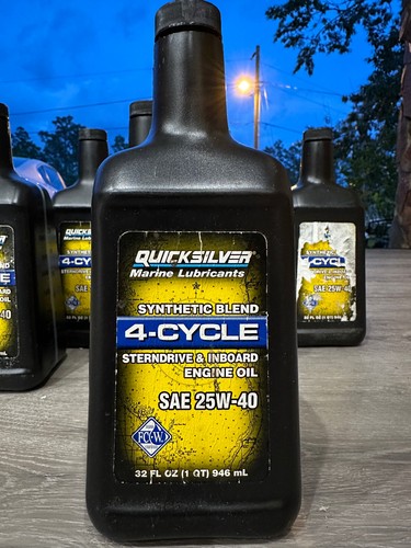 Quicksilver 25W-40 4Cycle Synthetic Blend Sterndrive & Inboard Engine ...