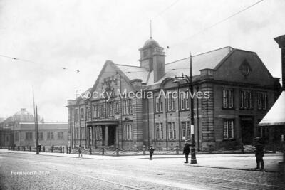 vb-50 Town Hall & Library, Farnworth, Lancashire 1920s. Photo | eBay