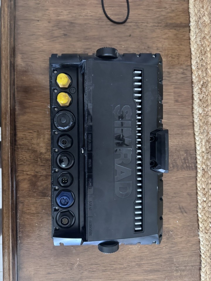 SIMRAD NSS12 EVO2 MULTIFUNCTION FISHFINDER CHARTPLOTTER RADAR SONAR ...