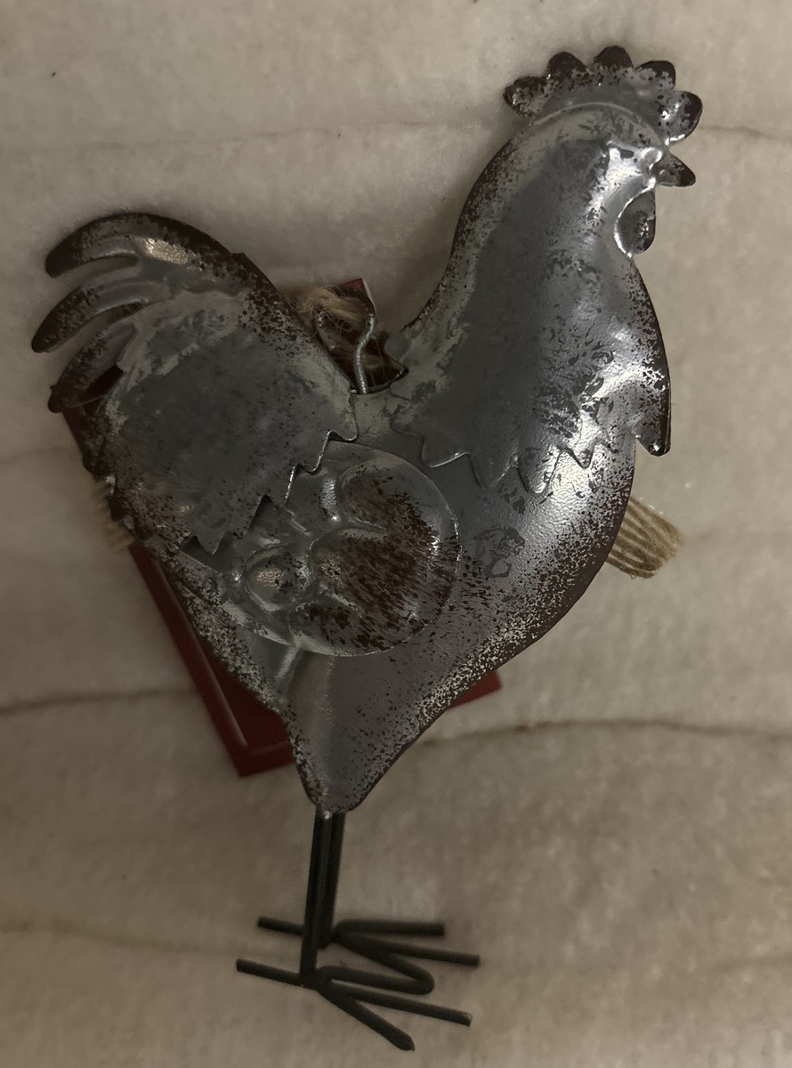 red shed large metal rooster