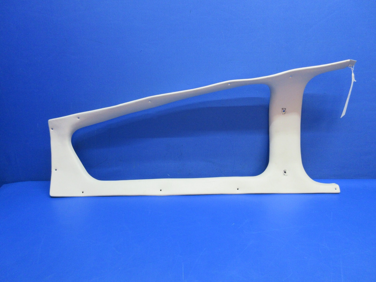 Beech 95-B55 Baron Window Molding Assy AFT Cabin LH P/N 96-534131-3 ...