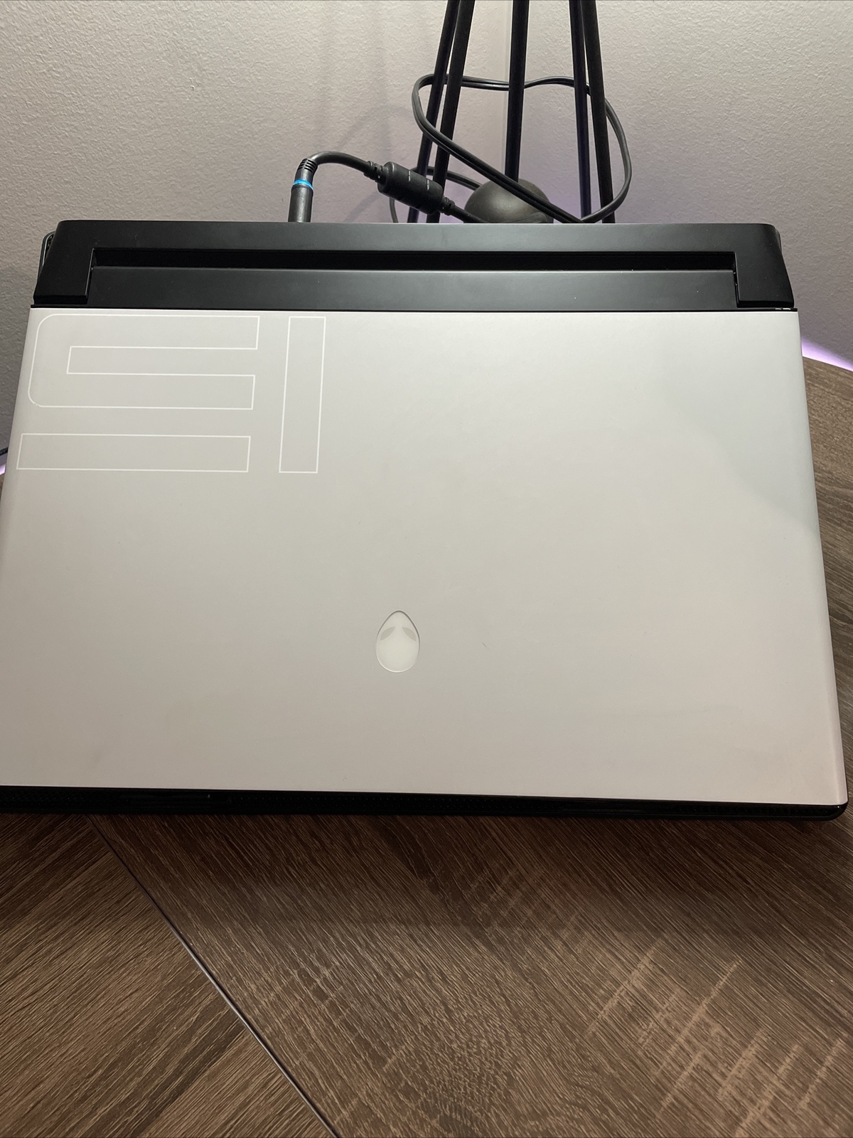 Alienware M15 R3 15.6 inch (512GB, Intel Core i7 10th Gen, 5.10GHz ...