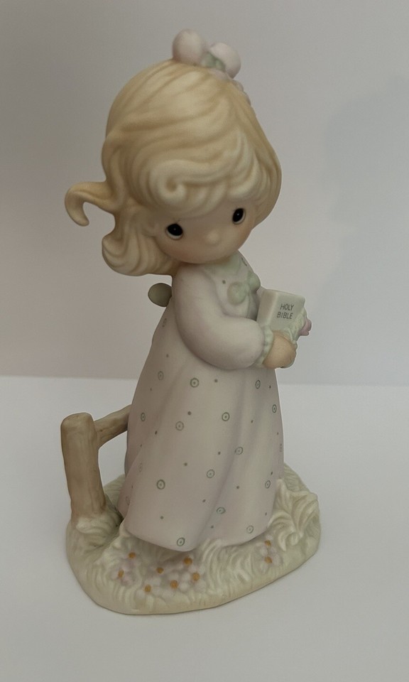 Precious Moments Figurine "The Voice of Spring" - Four Seasons Series ...