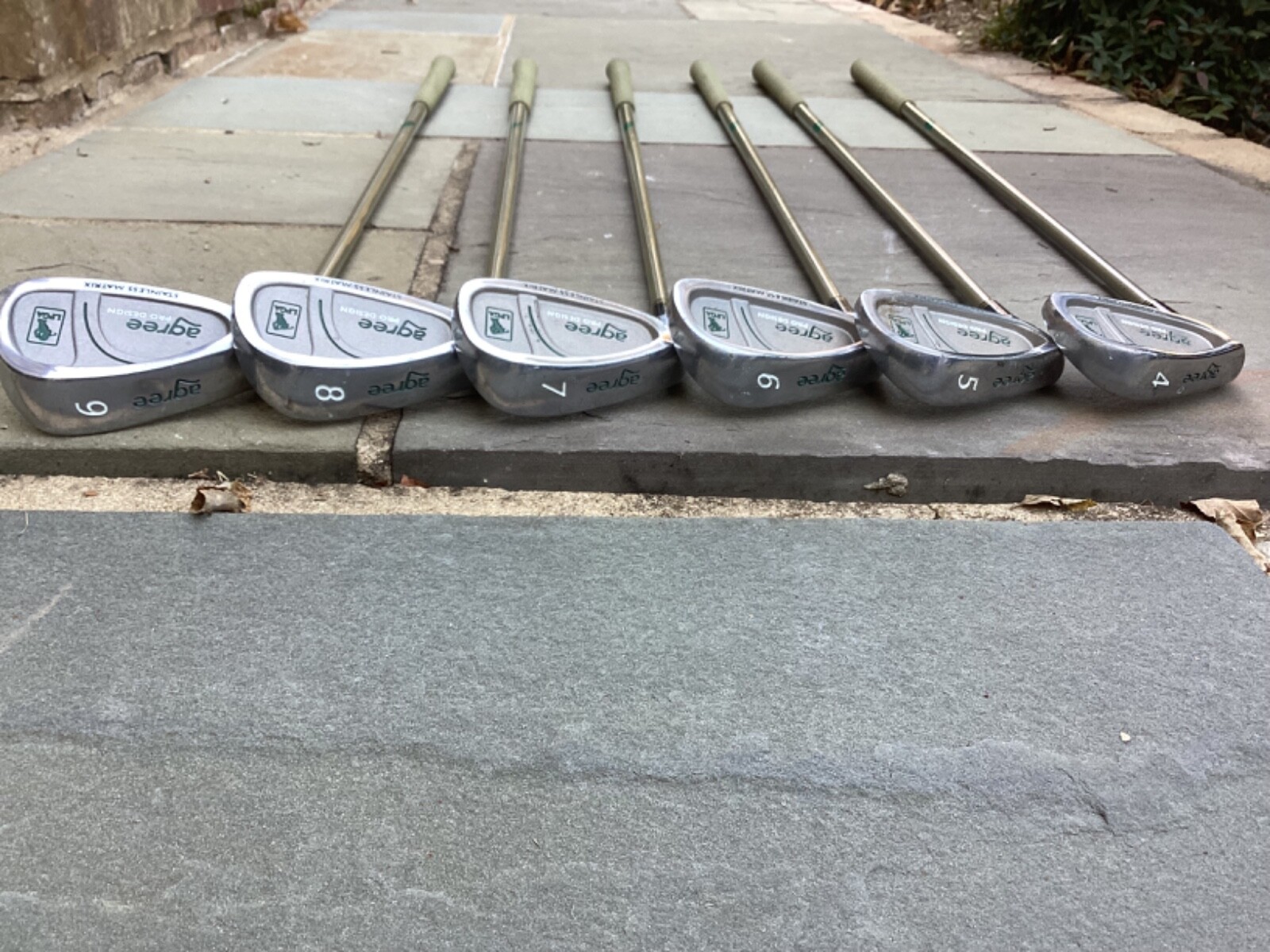 Used LEFT HANDED iron golf club set | eBay