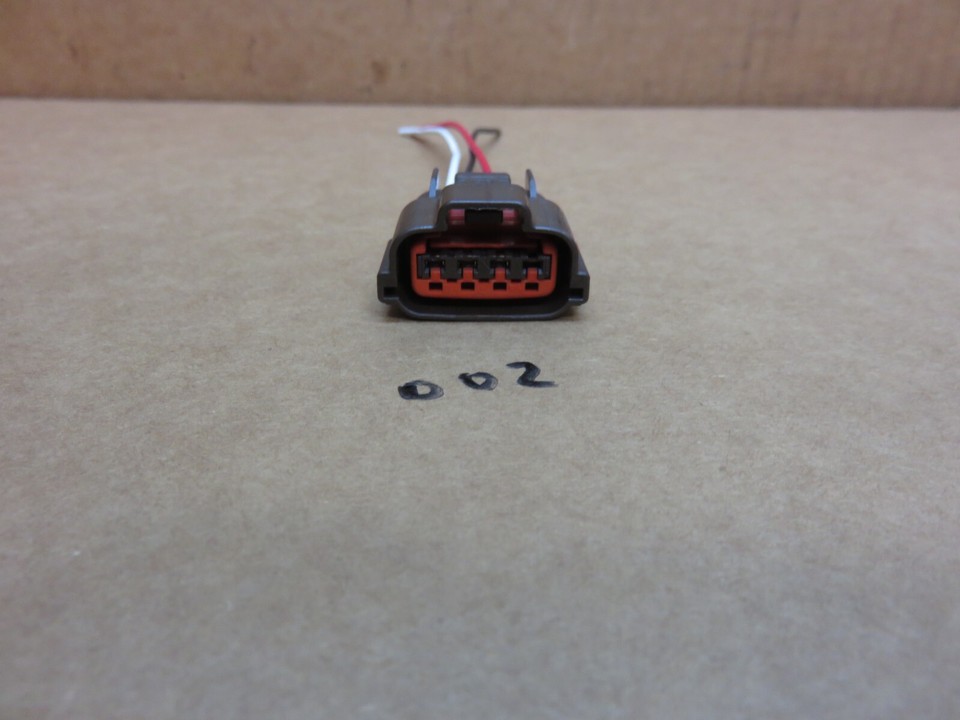 NEW MAF MASS FLOW SENSOR plug pigtail fit Nissan quest 99-02 V6 AFH70 ...