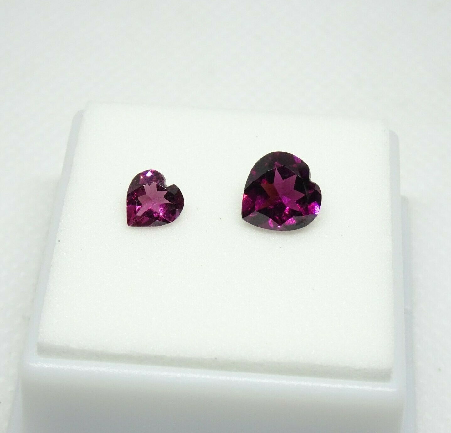 2.45CTW Pair - Hot Pink Rhodolite Garnet Hearts - 5 & 8mm Garnet Loose ...