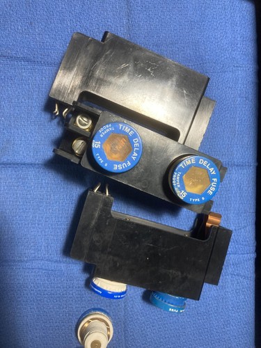 FU3 Square D FSP-130 Fuse Holder 30 Amp 125 Volt + 2 15A, BASES W/FUSES ...