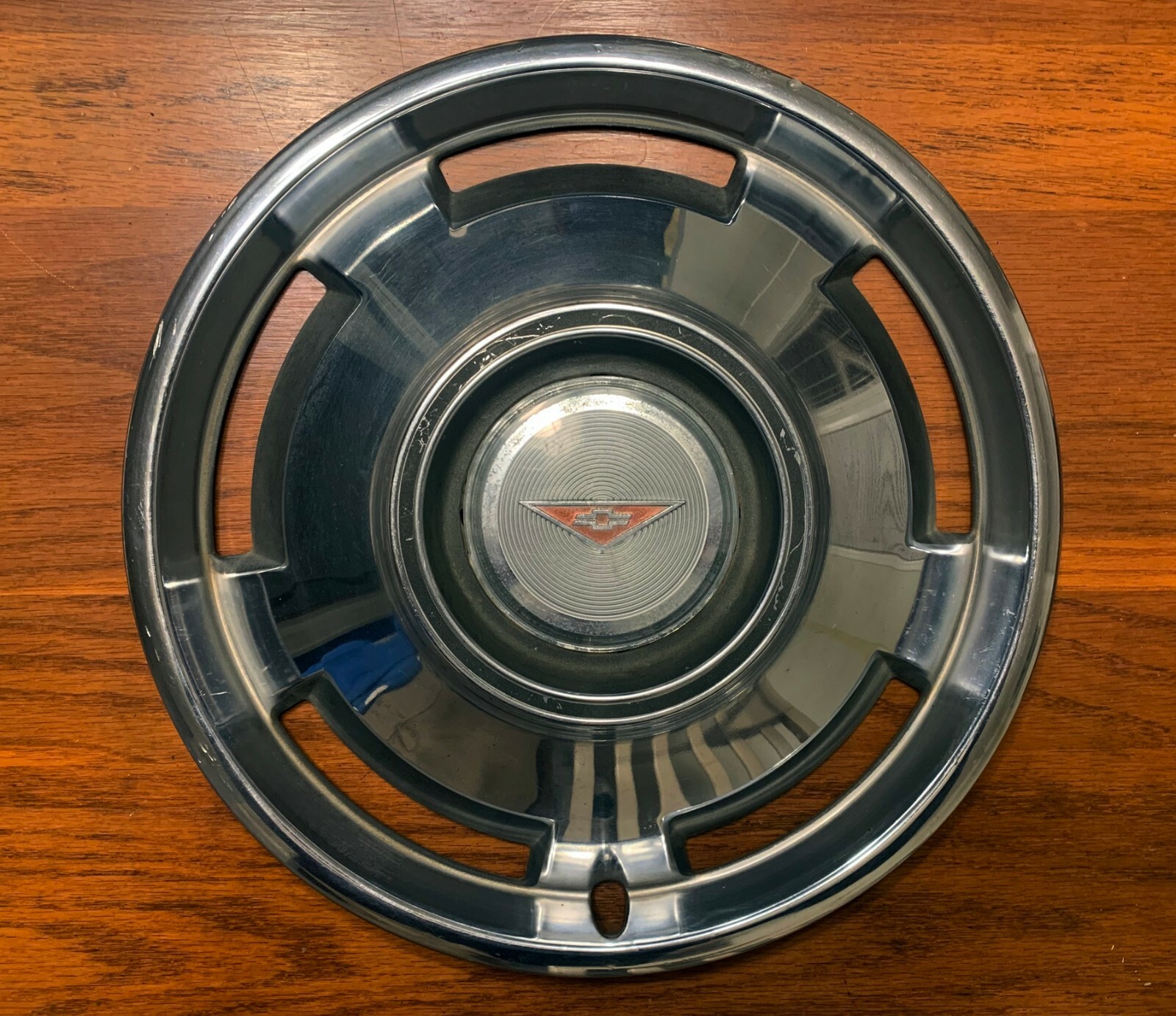 1965 CHEVROLET CORVAIR 13" HUBCAP 3861087 - 3962C | eBay