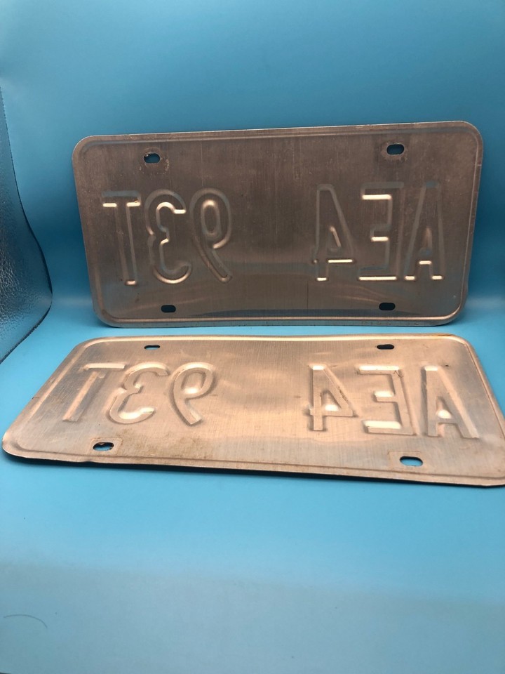 Pair of Vintage New York Statue of Liberty License Plates Tag 1986-2000 ...